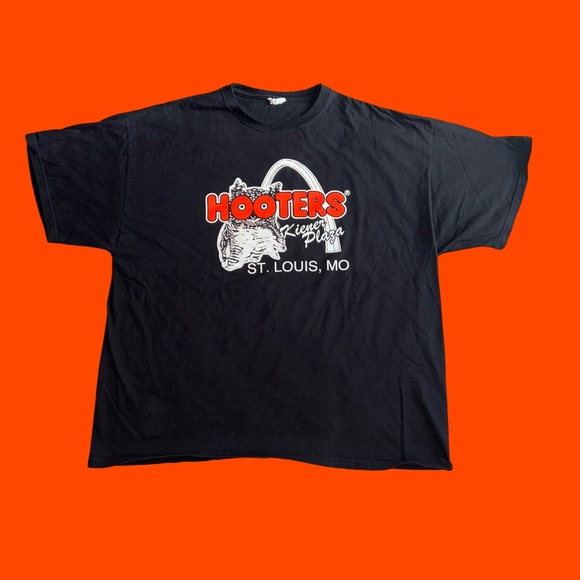 Shirts | Hooters St Louis Mo Tshirt | Poshmark